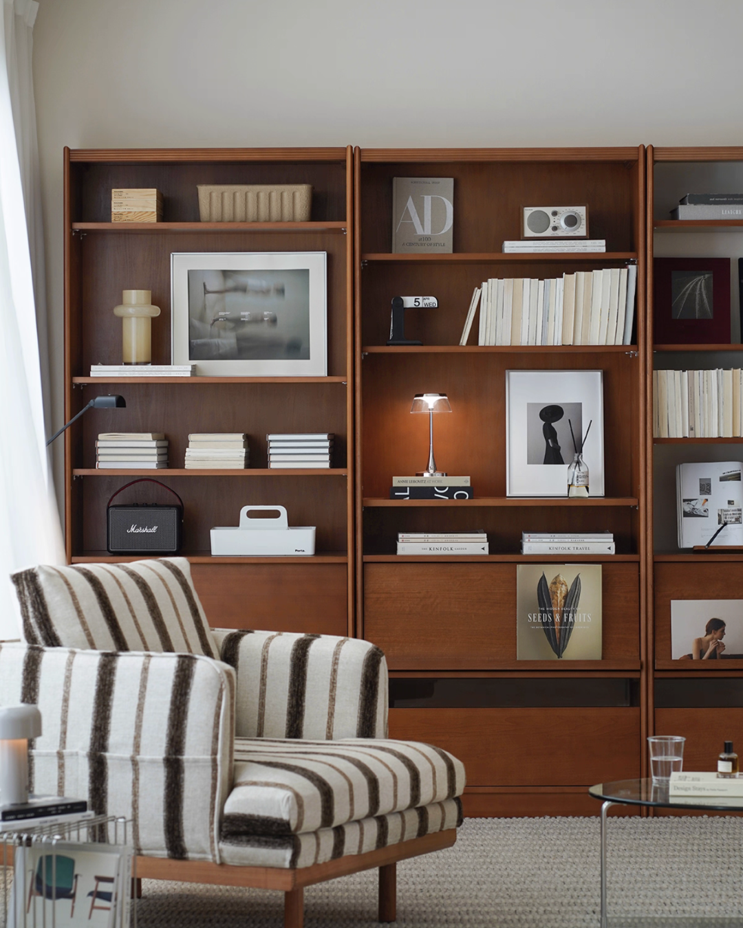 The cabinet – Mitten Studio