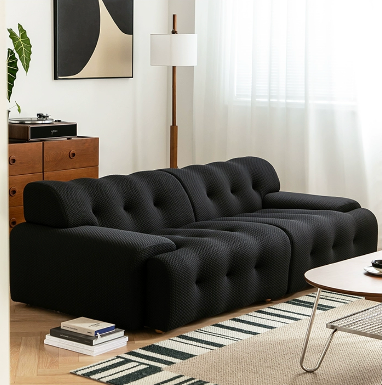Thomson Sofa – Mitten Studio