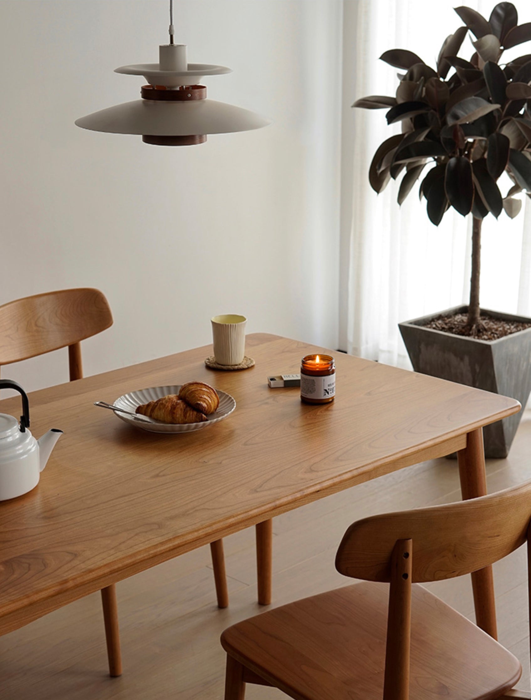 Stark Dining Table – Mitten Studio