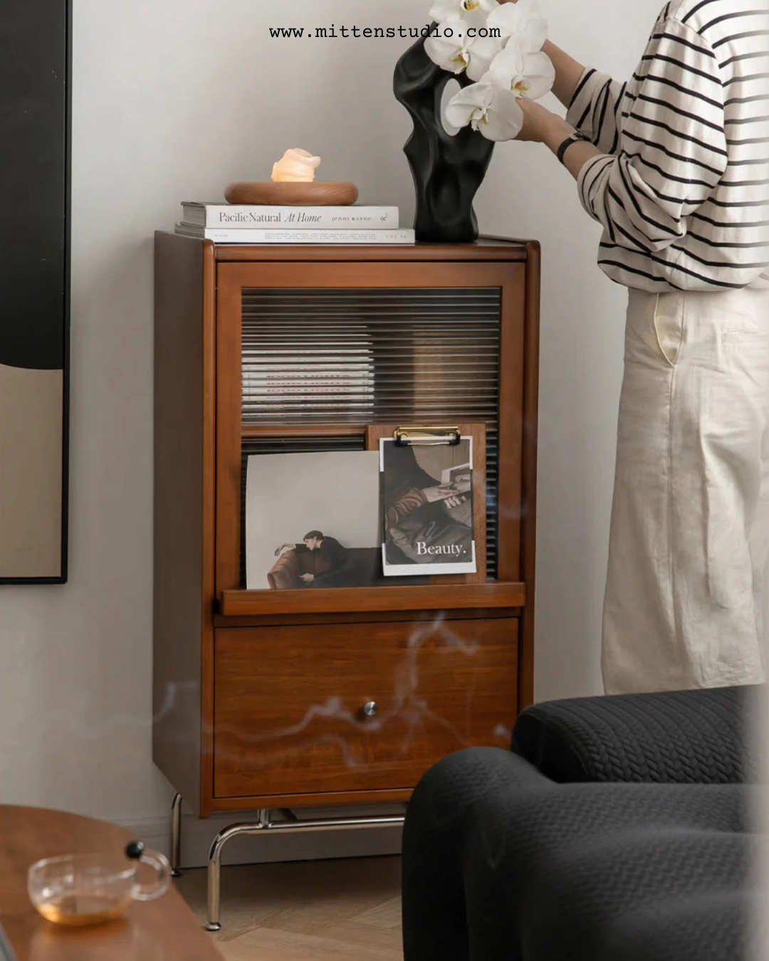 Mini Hera Cabinet – Mitten Studio