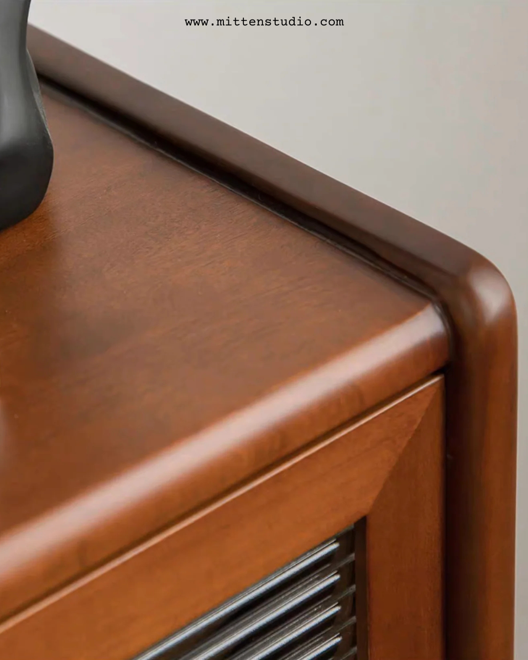 Mini Hera Cabinet – Mitten Studio