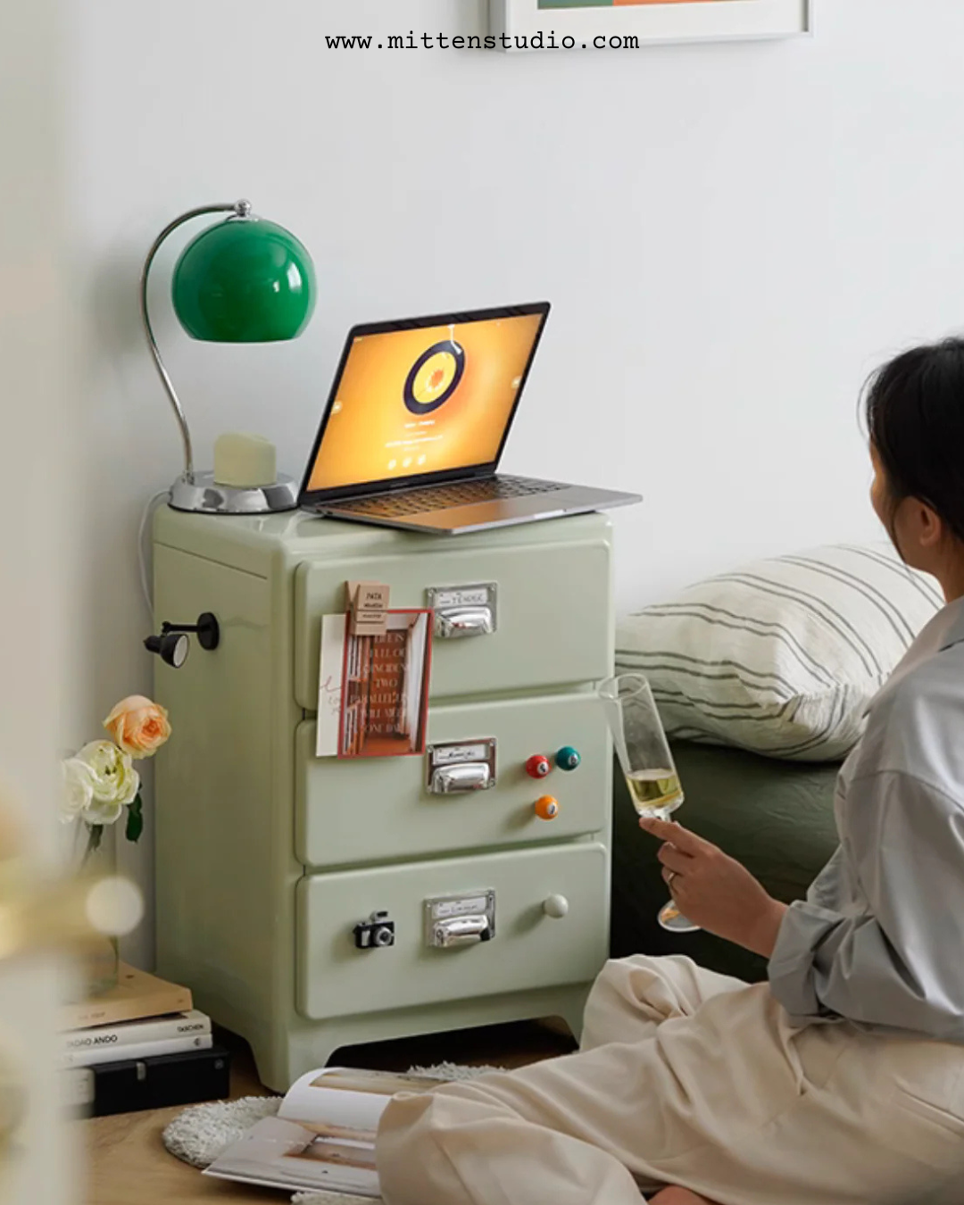 Mini Moma Cabinet (Metal) – Mitten Studio