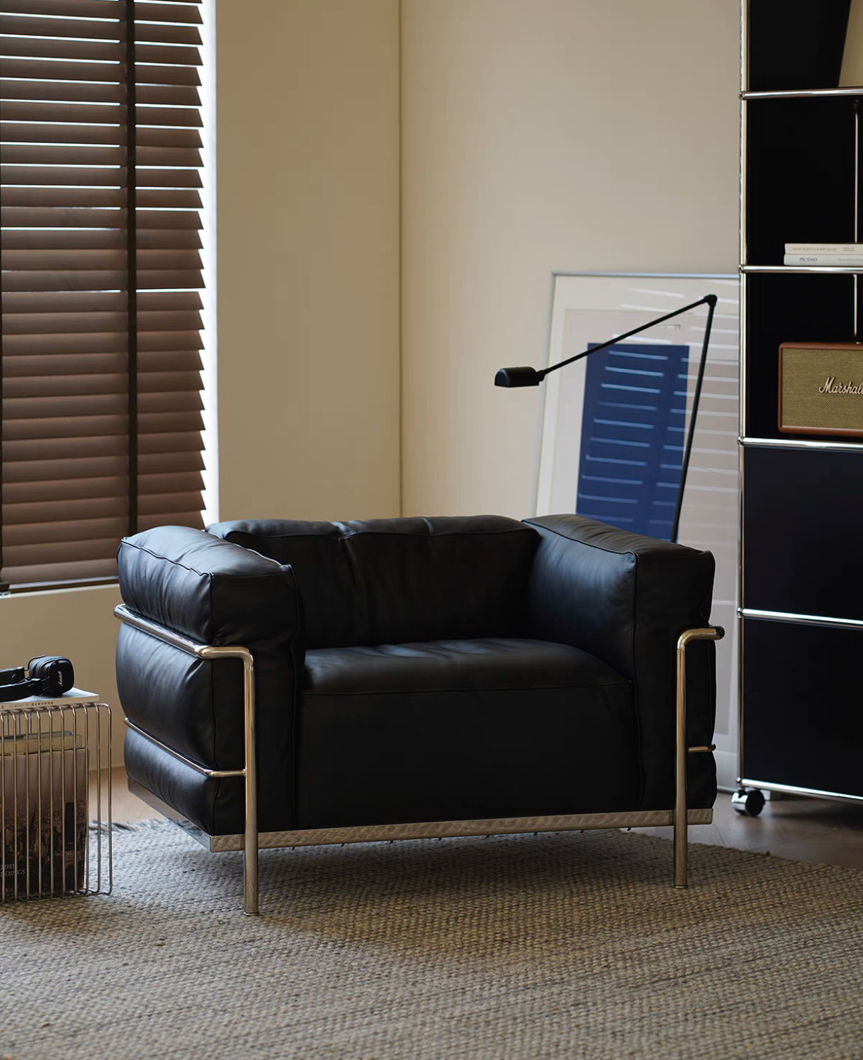 LC sofa – Mitten Studio